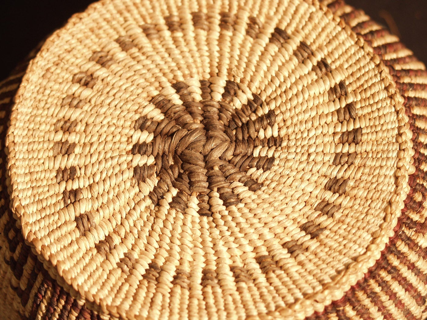 Klamath Basketry | Museum of Natural and Cultural History