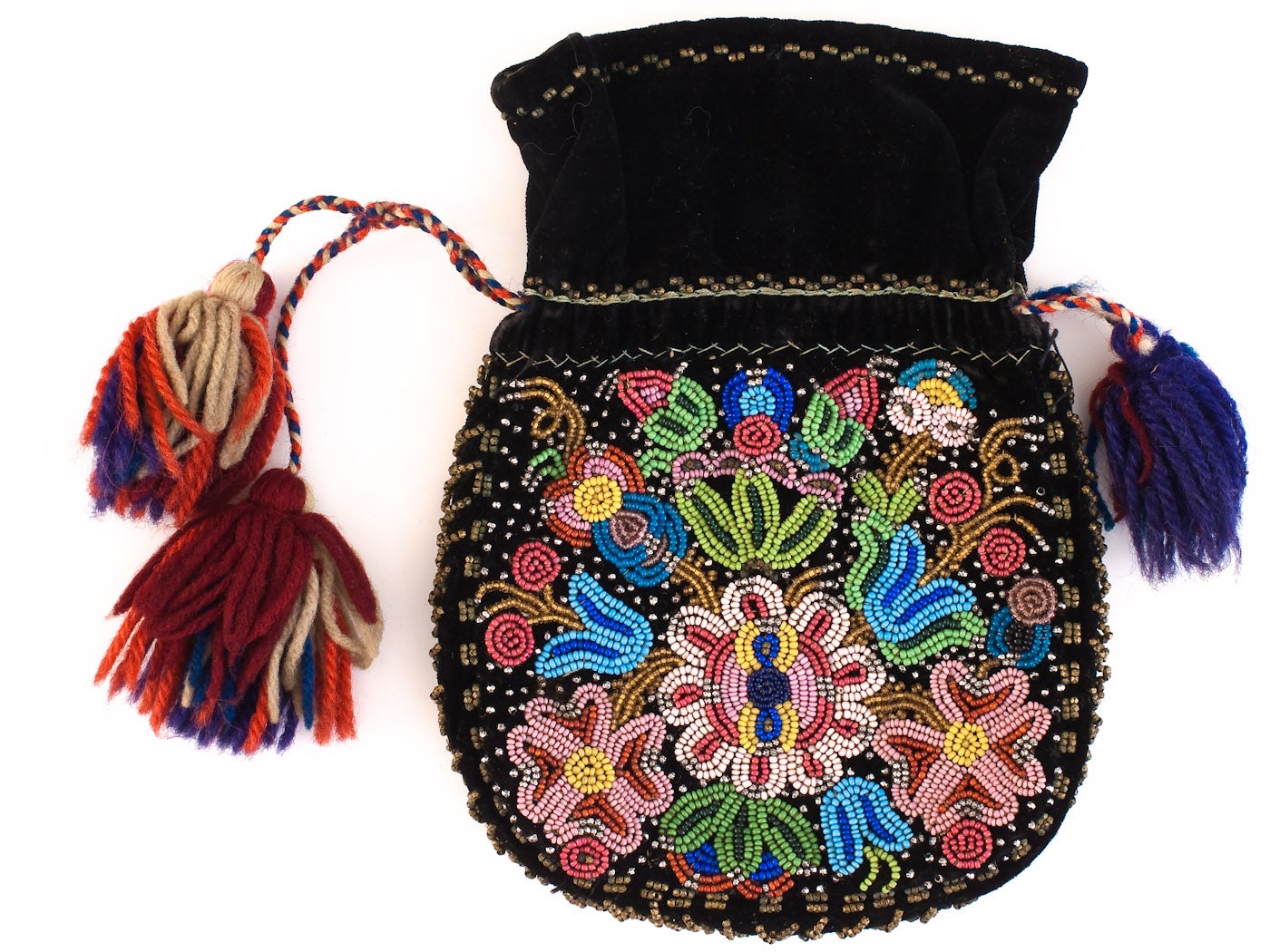 Métis Textiles | Museum of Natural and Cultural History