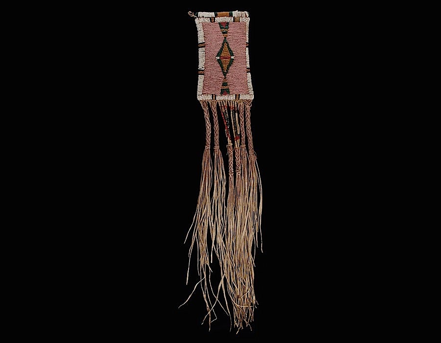 Plains and Plateau Beadwork | Museum of Natural and Cultural History