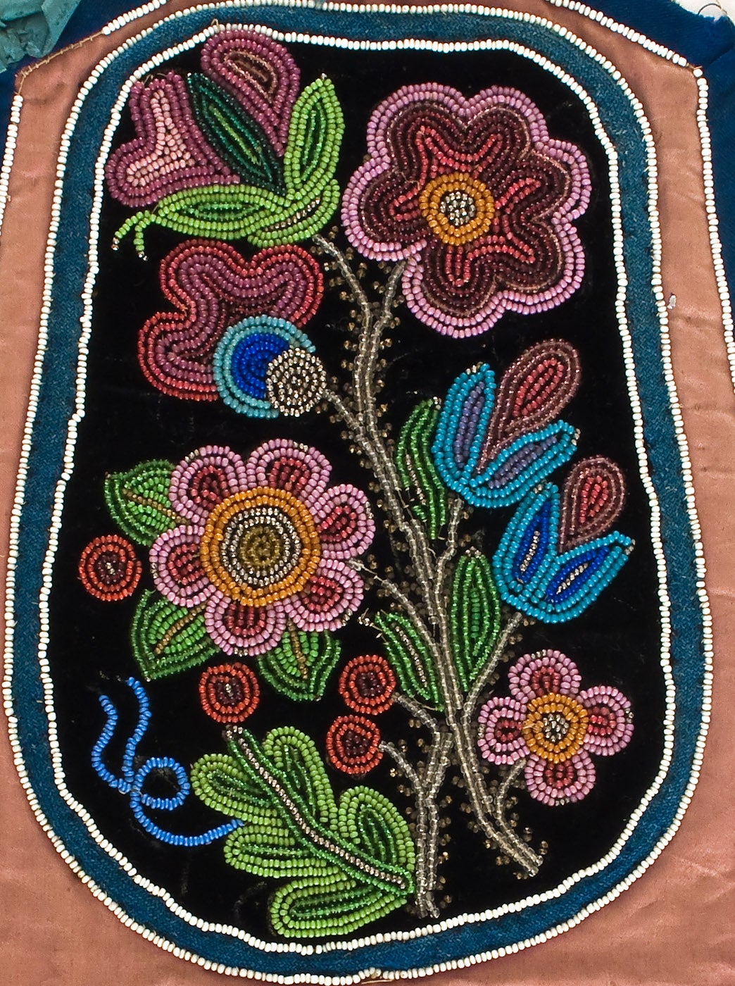 Métis Textiles | Museum of Natural and Cultural History